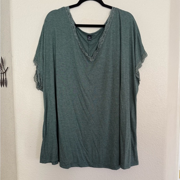 SHEIN | Tops | Shein Green Lace Accent Tshirt | Poshmark